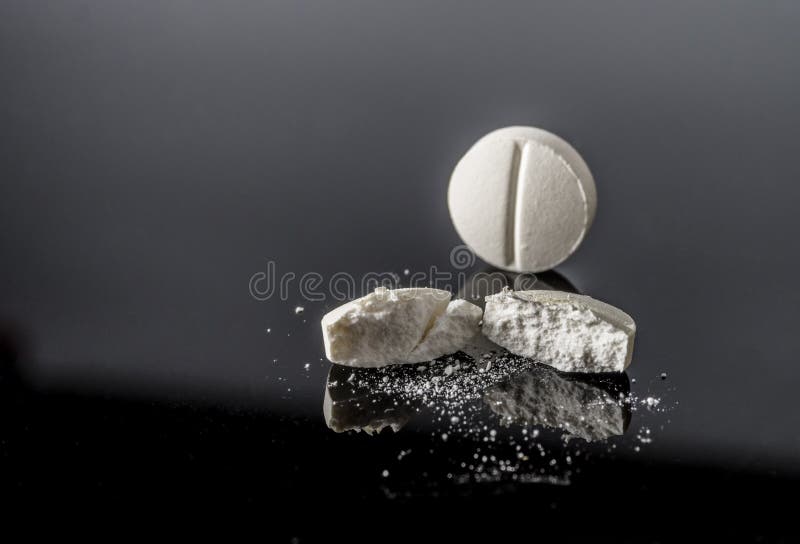 462 Half Pill Tablet Stock Photos - Free & Royalty-Free Stock Photos ...
