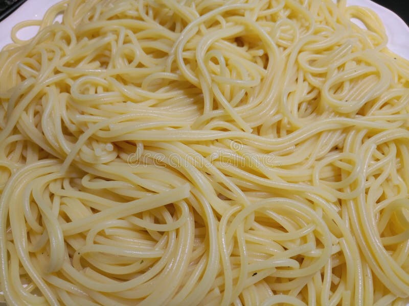 Cooked tangled spaghetti stock image. Image of white - 103510085