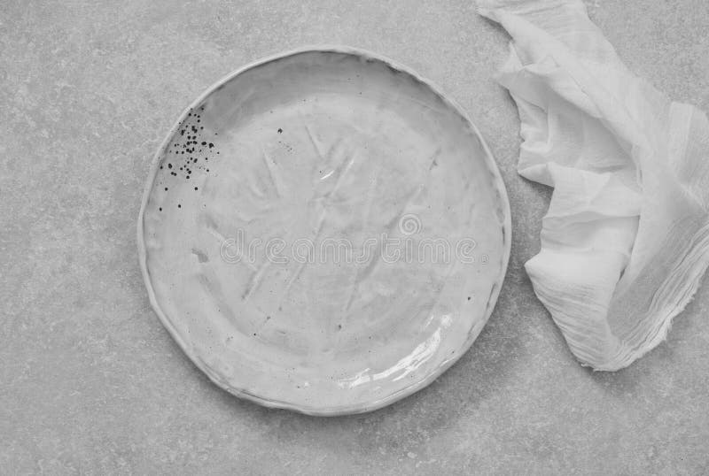 White Plate and Table Cloth Stock Image - Image of cloth, menu: 206674291