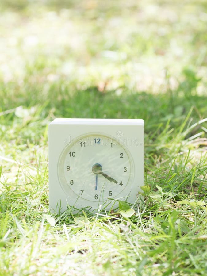 4 20 Clock Face Stock Photos - Free & Royalty-Free Stock Photos from ...