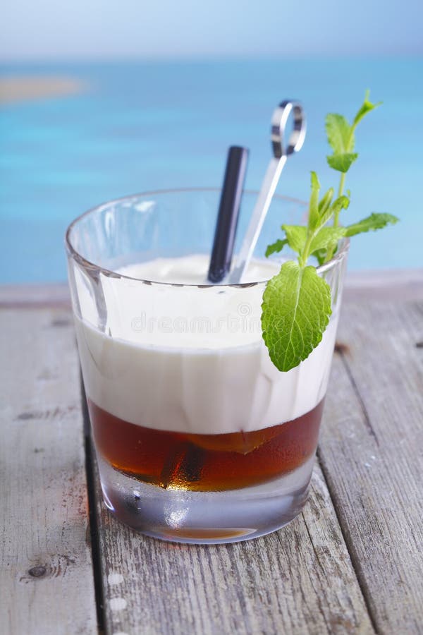 White Russian Coffee Cocktail Stock Photo - Image of beverage ...