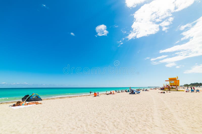 White Sand and Turquoise Water in Miami Beach Shore Stock Image - Image ...