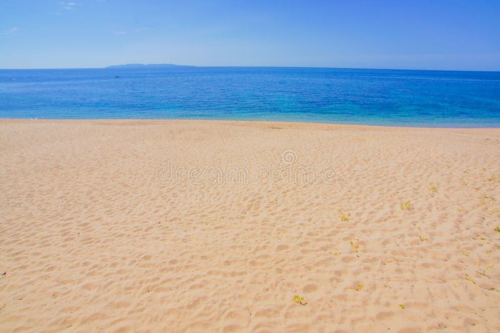 White Sandy Beaches and Sea Stock Photo - Image of sandy, weather ...