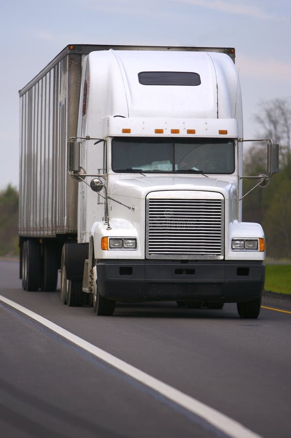 1,141 Front Semi Truck View Stock Photos - Free & Royalty-Free Stock ...