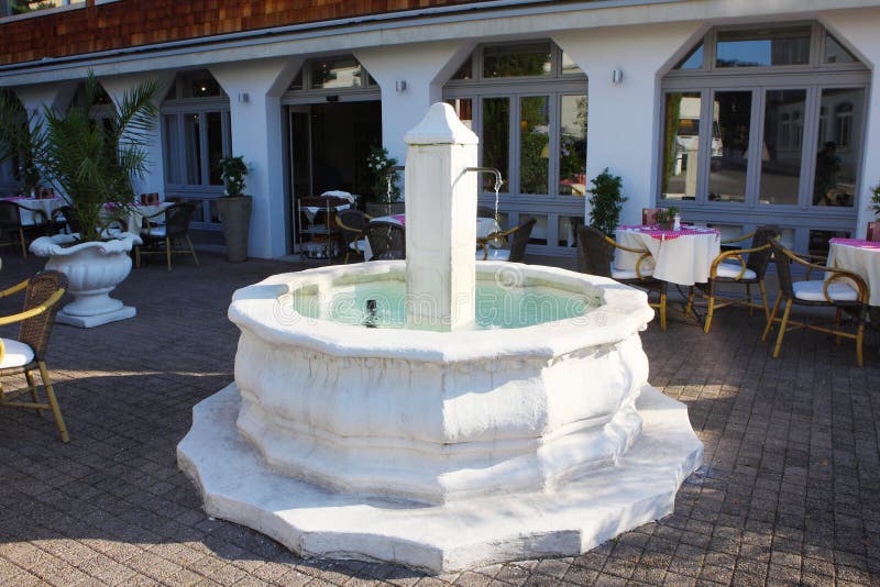 28,044 Fountain Hotel Tandalja Stock Photos - Free & Royalty-Free Stock ...