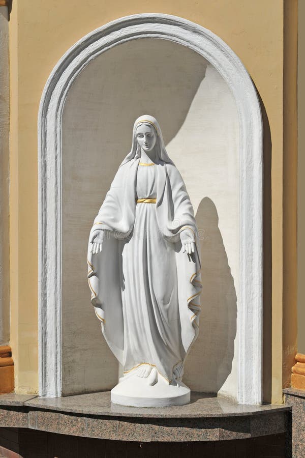 White Stone Statue of Virgin Mary Stock Photo - Image of spiritual ...