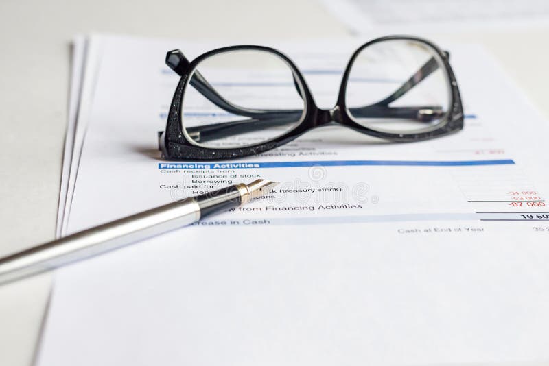 White Table with Paper Accounting, Props with Glasses and Ink Pen Stock ...