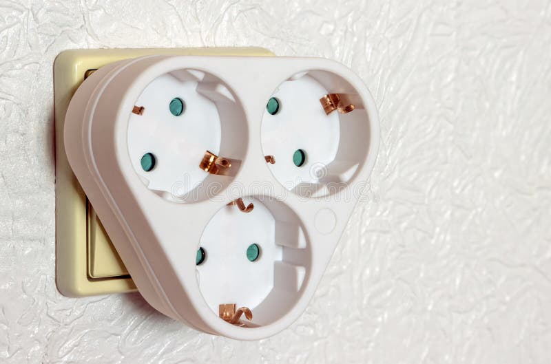 Three-prong Socket-outlet Adapter with Grounding in the Socket Stock ...