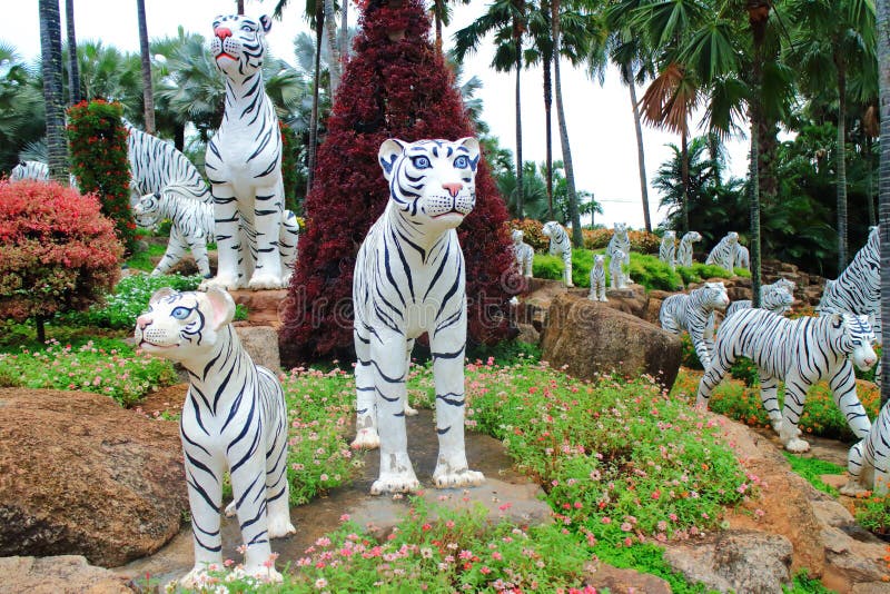 White tiger statue stock photo. Image of statue, tiger - 61082074