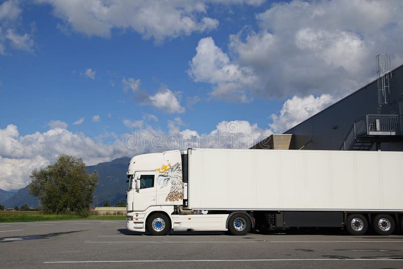 White Tractor-trailer Truck Stock Image - Image of camion, grey: 59488343