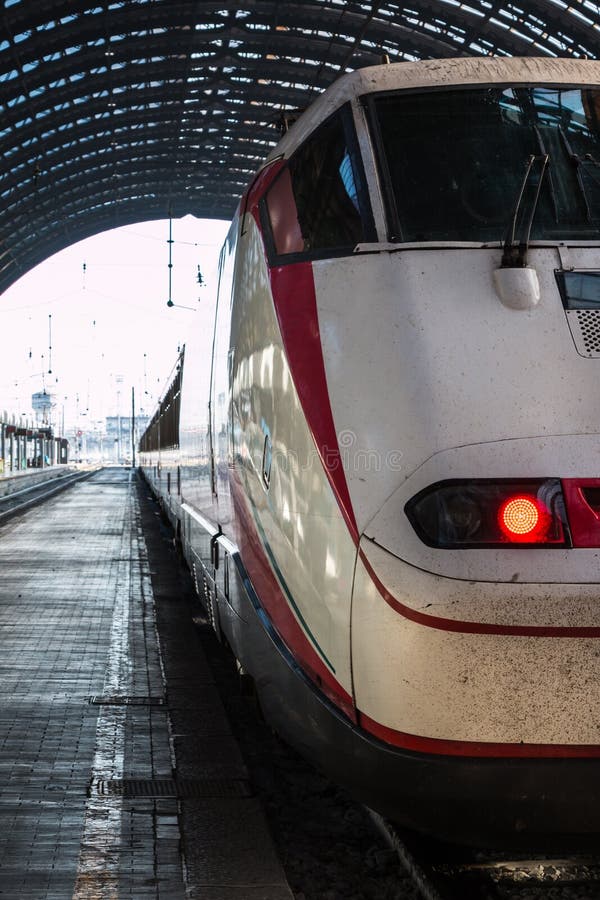 White Train in Milan Central Railway Station, Italy Stock Photo - Image ...