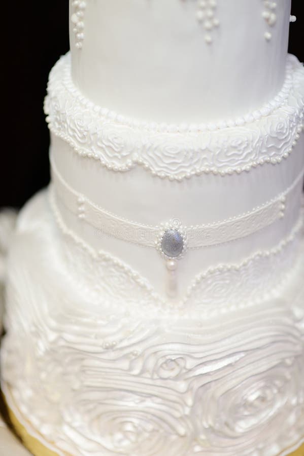 White Wedding Cake Decorated with Icing Stock Photo - Image of frosting ...
