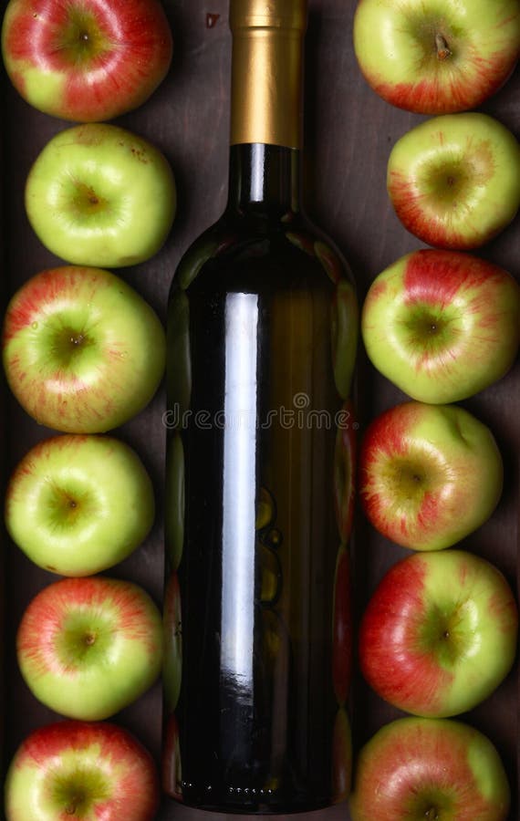 White wine and apples stock image. Image of wine, white - 42652913