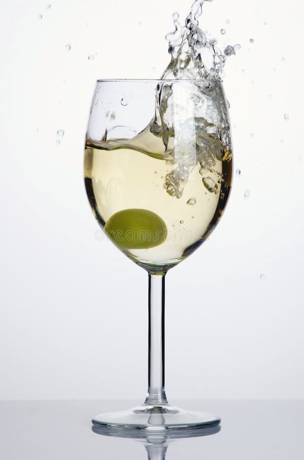 White wine splash stock photo. Image of drink, splashing - 5009720