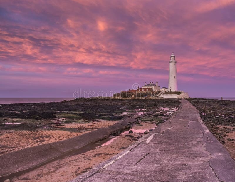 Whitley Bay stock image. Image of whitley, stmarys, sunset - 140401689