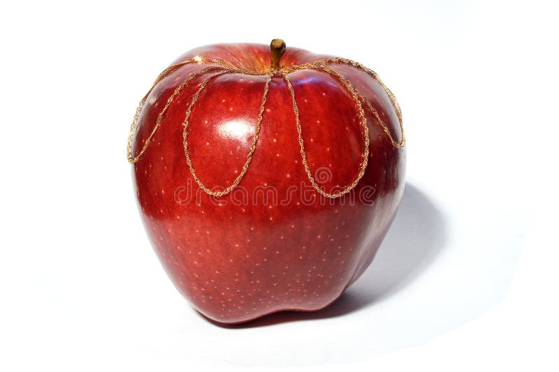 Whole Apple with Gold Chain Stock Photo - Image of leaf, bedeck: 4331548