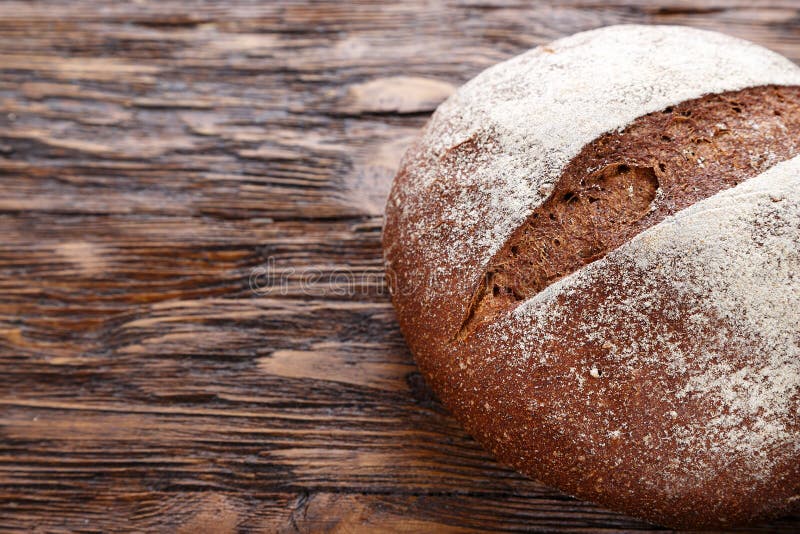 Whole Fresh Loaf of Round Rye Bread with a Crispy Crust. Top Vie Stock ...