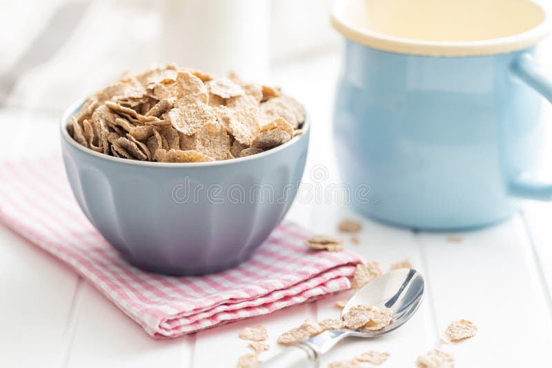 Whole Grain Cereal Flakes. Wholegrain Breakfast Cereals in Bowl on ...