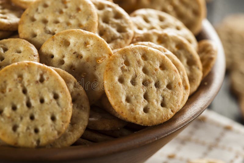 Whole Grain Wheat Round Crackers Stock Image - Image of appetizer, flat ...