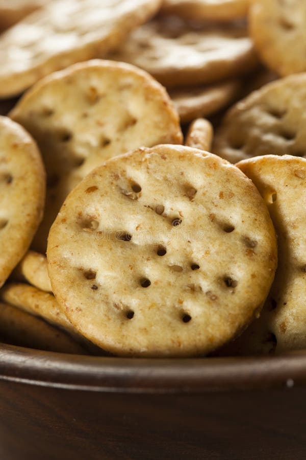 Whole Grain Wheat Round Crackers Stock Image - Image of crispy ...