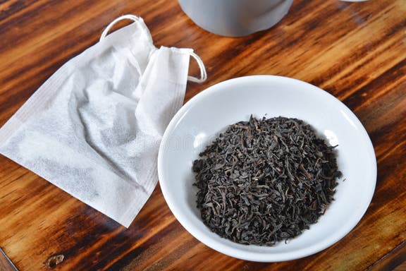 Whole leaf black tea stock image. Image of beverage - 106983071