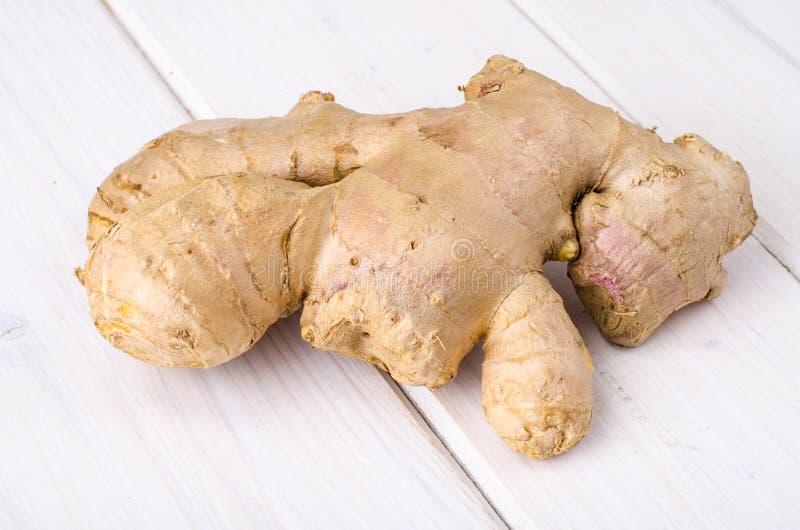 Whole root of fresh ginger stock image. Image of health - 122201653