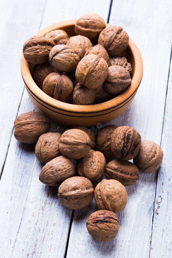 Whole walnut shells stock image. Image of nuts, ingredient - 146669663