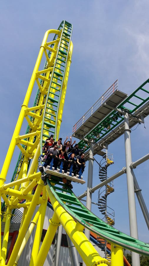 Lagoon Park Roller Coaster editorial stock photo. Image of white - 26203658