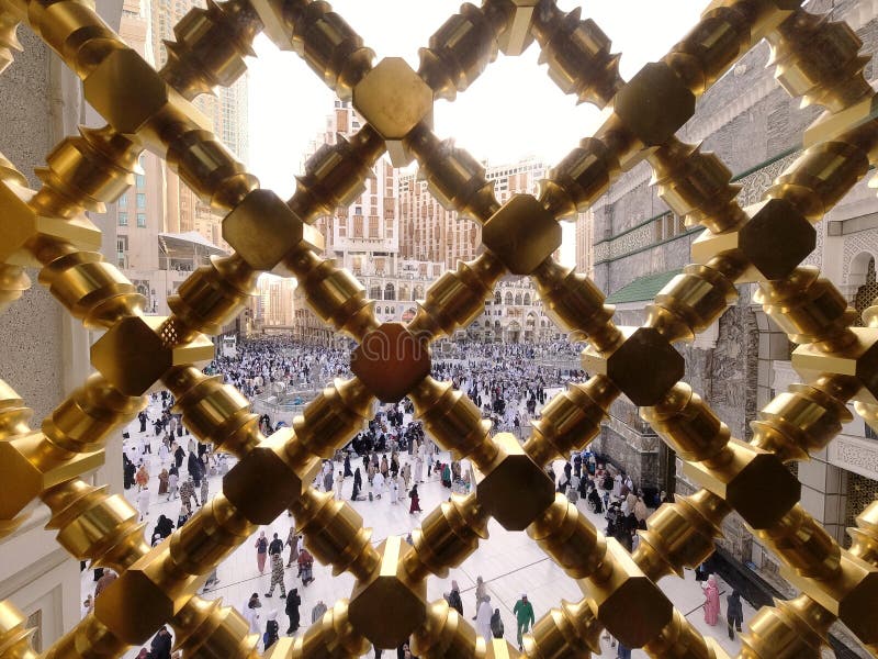 Wide Angle View of People Walking at Mecca Editorial Photo - Image of ...
