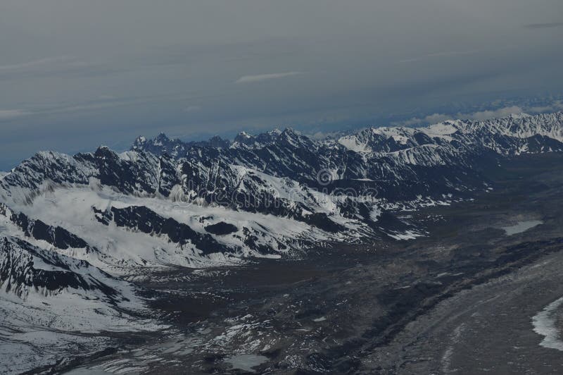 Wide- Spread Mountain Range Stock Image - Image of wide, bordering ...