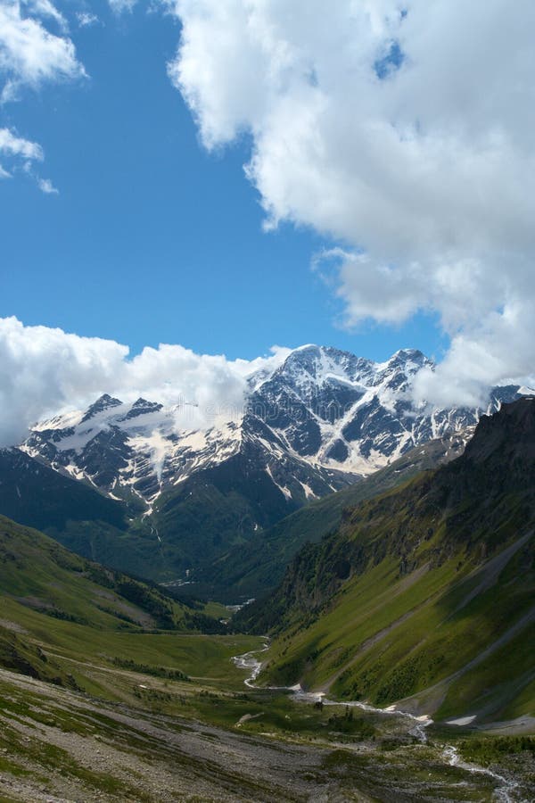 Wide valley stock photo. Image of color, landscape, peak - 10980426