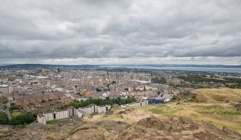 Wide View of Edinburgh Skyline Stock Photo - Image of castellated ...