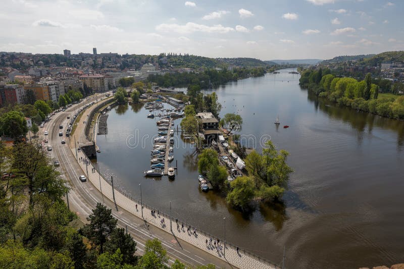 WIde View of Vltava River in Prague, Small Boat and Road Traffic ...