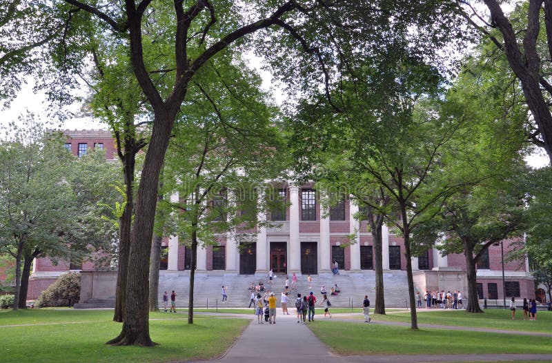 Widener Library in Old Harvard Yard Editorial Image - Image of brick ...
