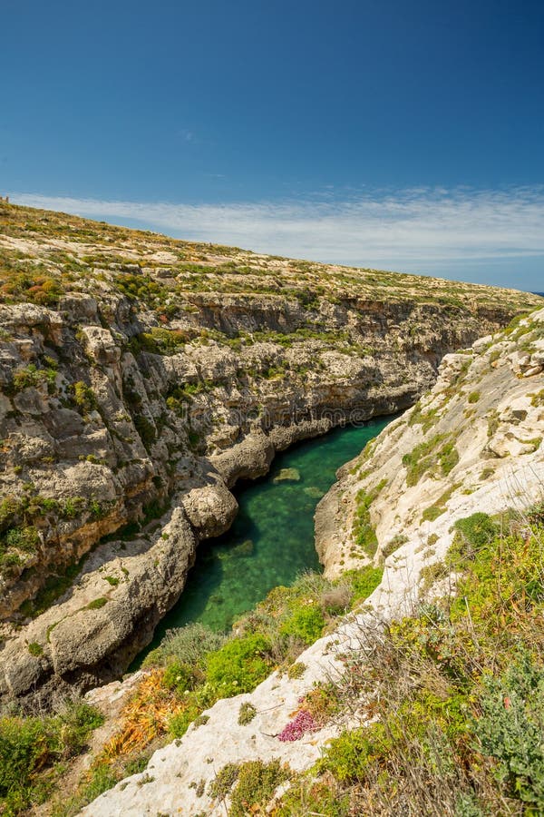 Wied IL-Ghasri, Gozo, Malta Imagen de archivo - Imagen de cielo, maltés ...