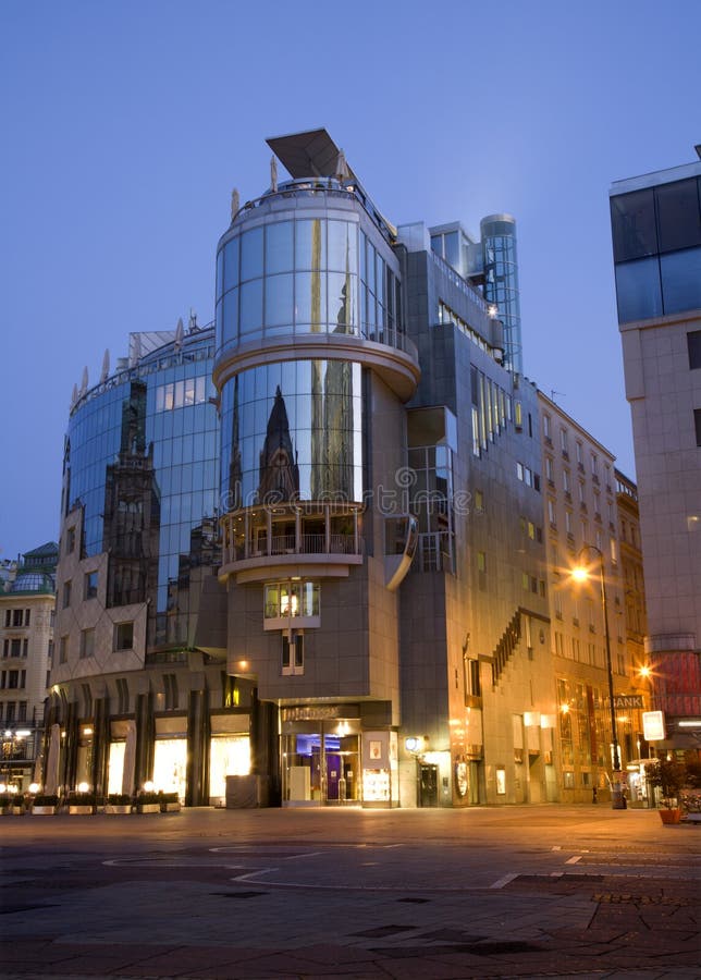 Moderne Architektur Von Wien Stockfoto - Bild von österreich, mitte ...