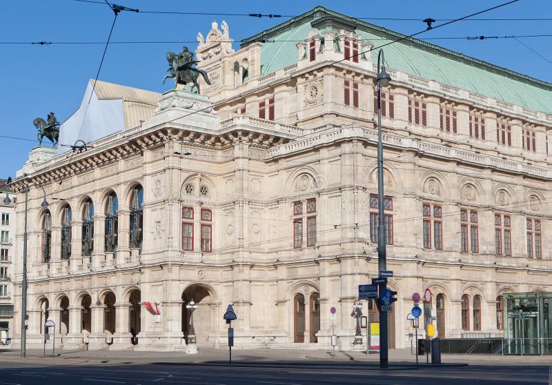 Wien-Zustand-Oper nachts stockbild. Bild von platz, wien - 24256269