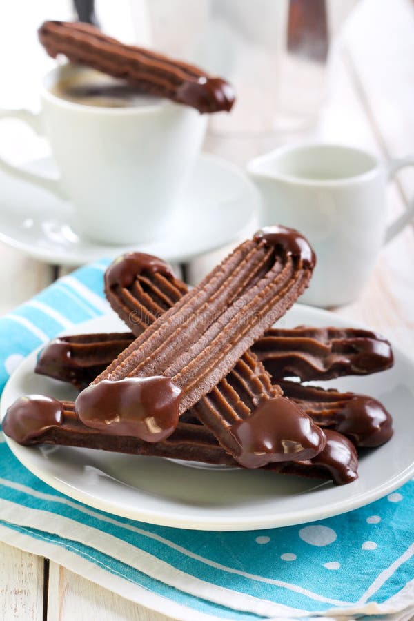 Wiener Fingerkekse Der Schokolade Stockbild - Bild von becher ...