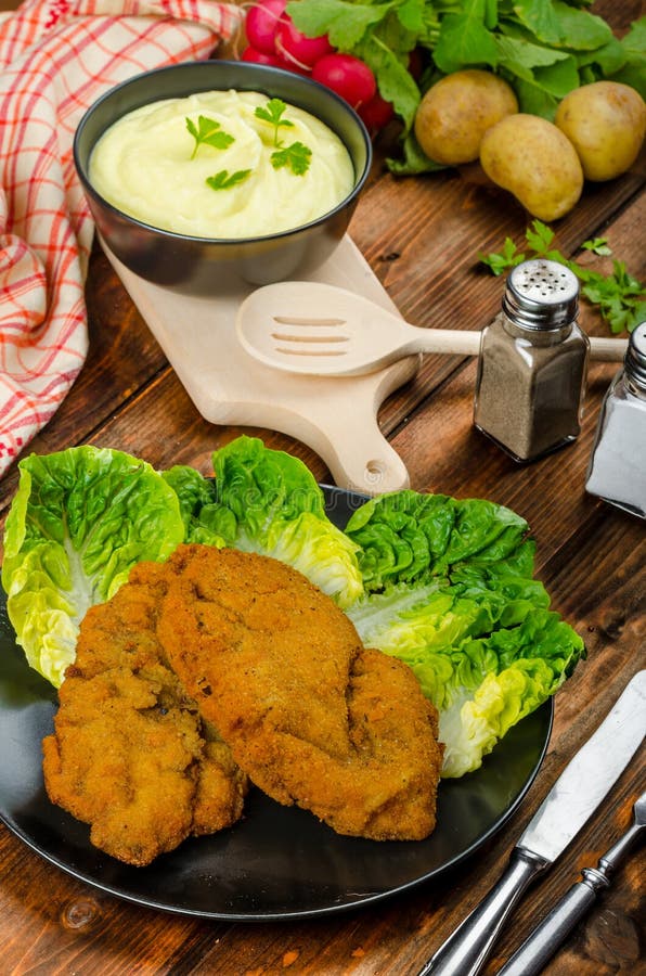 Wiener Schnitzel with Mashed Potato Stock Photo - Image of food, lemon ...
