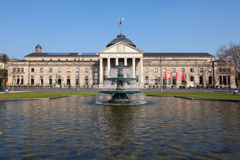 The Wiesbaden Kurhaus stock photo. Image of hesse, pond - 19127070