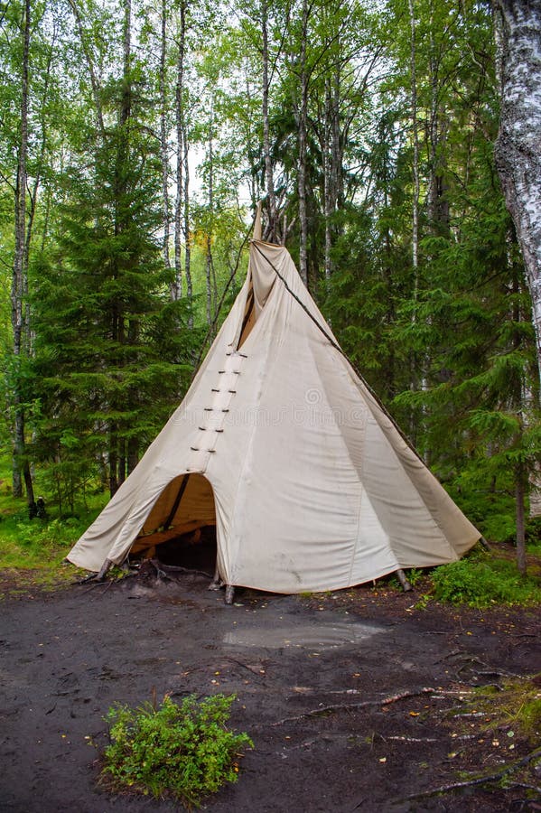 Wigwam teepee in forest stock photo. Image of cone, indian - 170235612