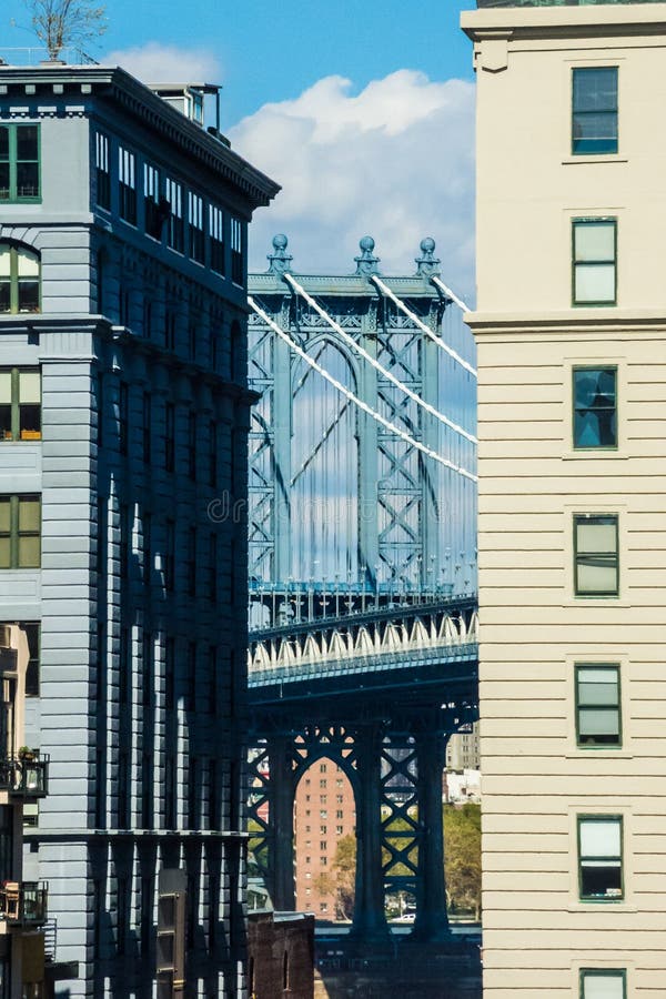 Williamsburg Bridge Manhattan Brooklyn between Two Houses Stock Photo ...