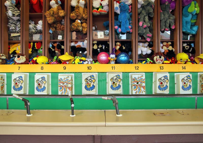 Win a teddy editorial photo. Image of carnival, ronde - 25505401