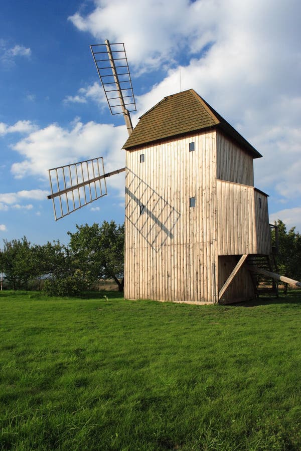 Wind Mill Picture. Image: 3242037