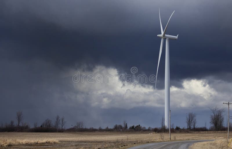 Wind Turbines with an Approaching Spring Storm on Wolfe Island, Ontario ...