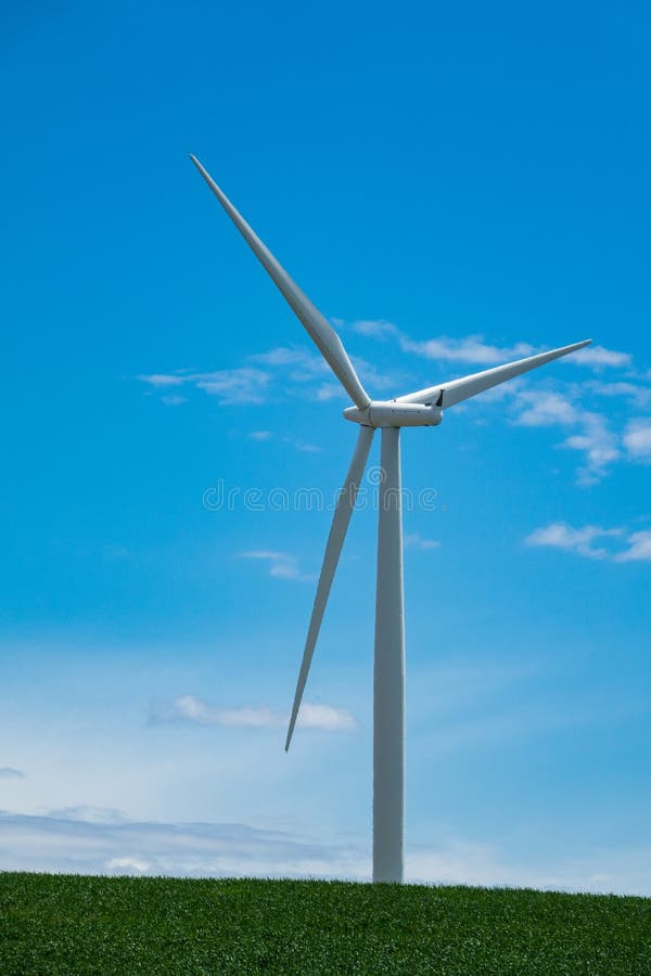 Wind Turbines and Wheat Fields in Eastern Oregon Stock Image - Image of ...