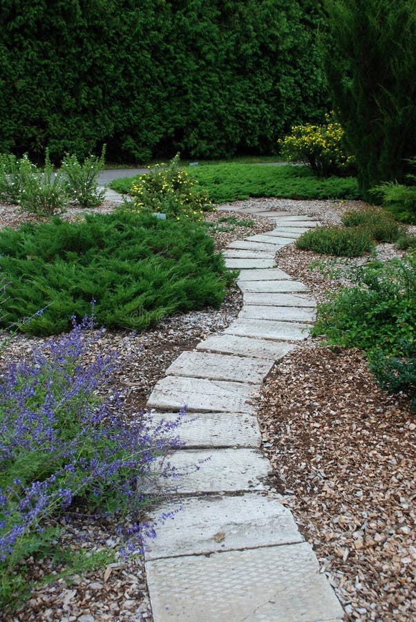 Winding Garden Path Stock Photos - Download 2,671 Royalty Free Photos