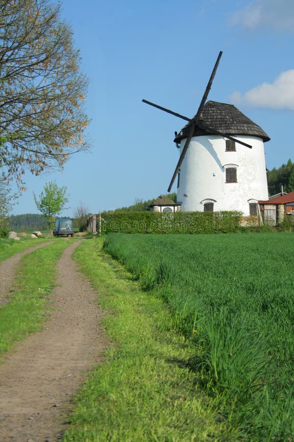 Windmill Picture. Image: 21370441