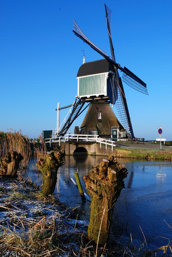Windmill green stock photo. Image of kinderdijk, mill - 7693180