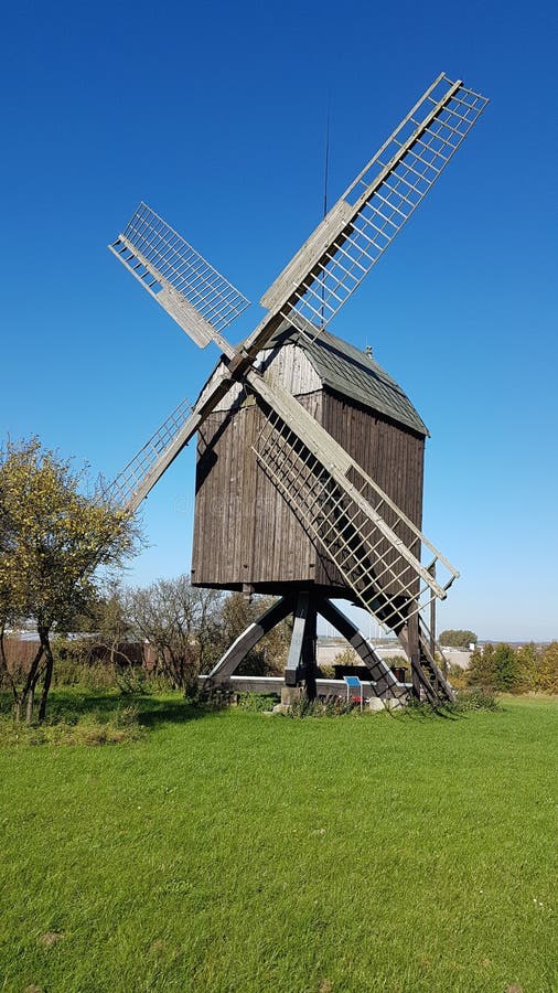 Windmill, Mill, Sky, Building Picture. Image: 107950759